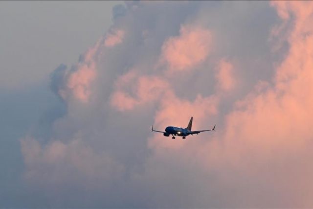 Heavy turbulence forces passenger plane flying to London from Greek ...