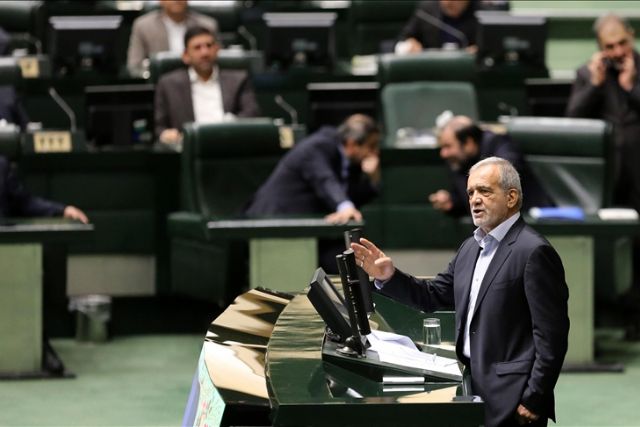 Iran’s parliament approves all members of president’s cabinet ...