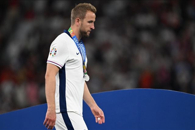 Harry Kane scores twice in his 100th cap as England beat Finland 2-0 in ...
