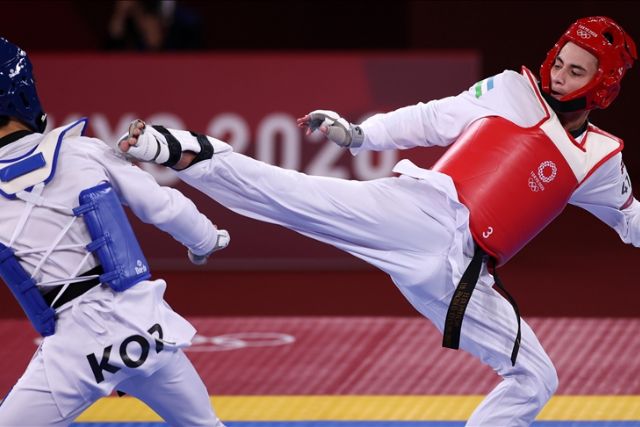 Ulugbek Rashitov of Uzbekistan wins Olympic gold in Taekwondo ...