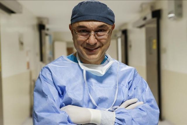 Turkish doctor performs 1,000th Parkinson’s disease operation ...