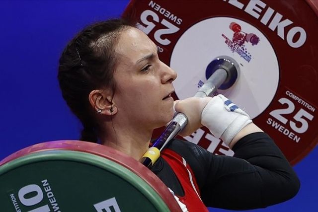 Turkish weightlifter collects 3 gold medals at European Championships ...