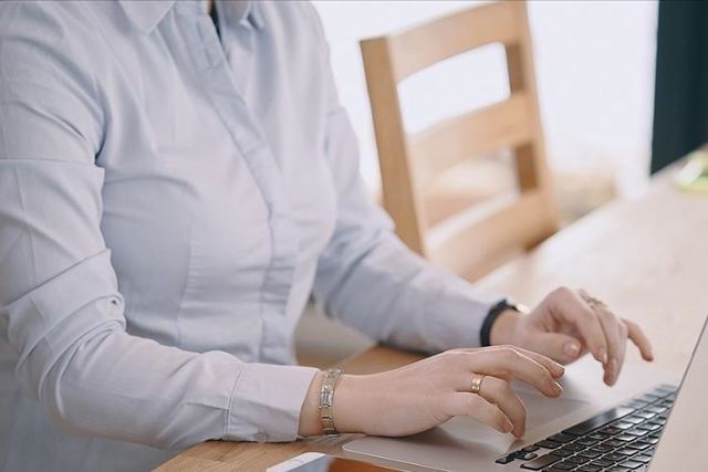 EU Parliament approves landmark 40% quota for women on corporate boards ...