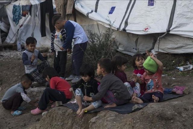 Leadership of UNICEF program for refugee children's education ...