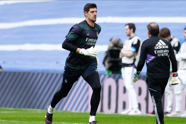 Real Madrid goalkeeper Courtois suffers from shocking knee injury ...