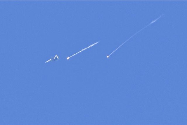 Israeli fighter jets strike deep inside Lebanon: Witnesses - Timeturk Haber