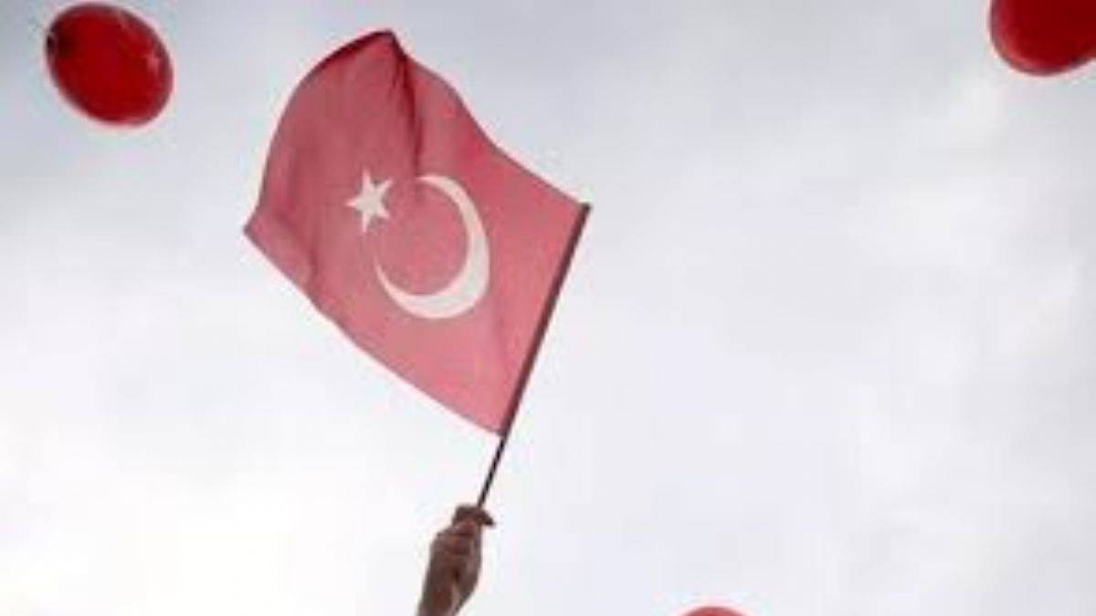 10 Kasım resmi tatil mi? 10 Kasım 2022 günü resmi tatil var mı? - Timeturk 10 Kasım resmi tatil mi? 10 Kasım 2022 günü resmi tatil var mı? - Timeturk