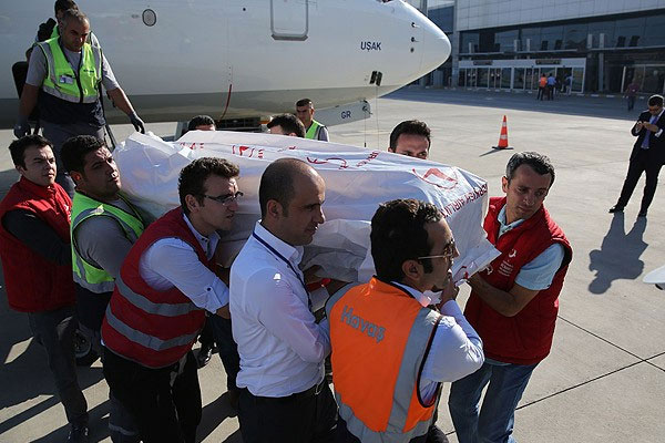 BioNTech unveils plans for container vaccine factories in Africa ...